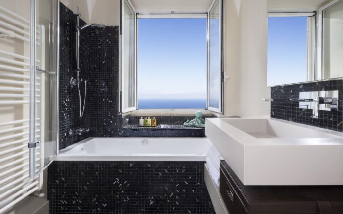 Luxury Villas in Capri | My Private Villas