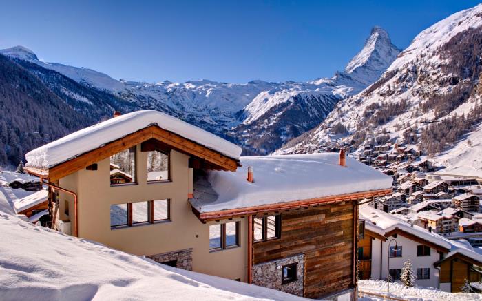 Luxury Ski Chalets in the Swiss Alps | My Private Villas