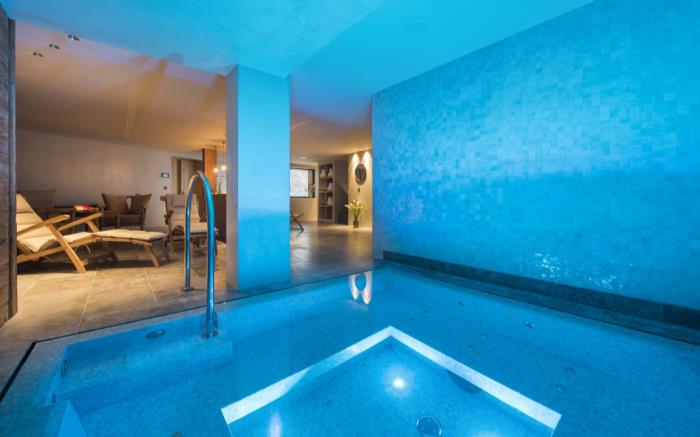 Luxury Ski Chalets in the Swiss Alps | My Private Villas