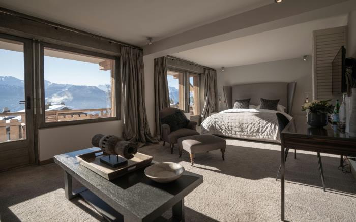 Luxury Ski Chalets in the Swiss Alps | My Private Villas