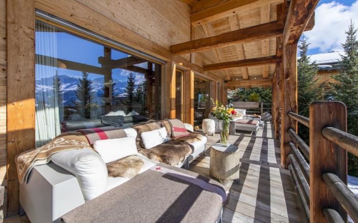 Luxury Ski Chalets in the Swiss Alps | My Private Villas